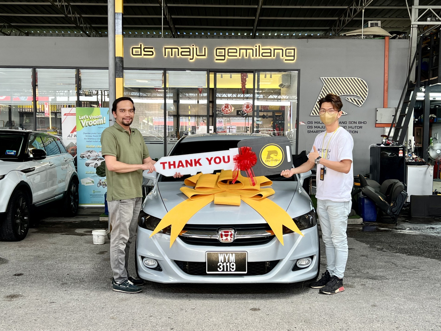 Honda Stream : Have a good experience here to buy a car. A very good ...